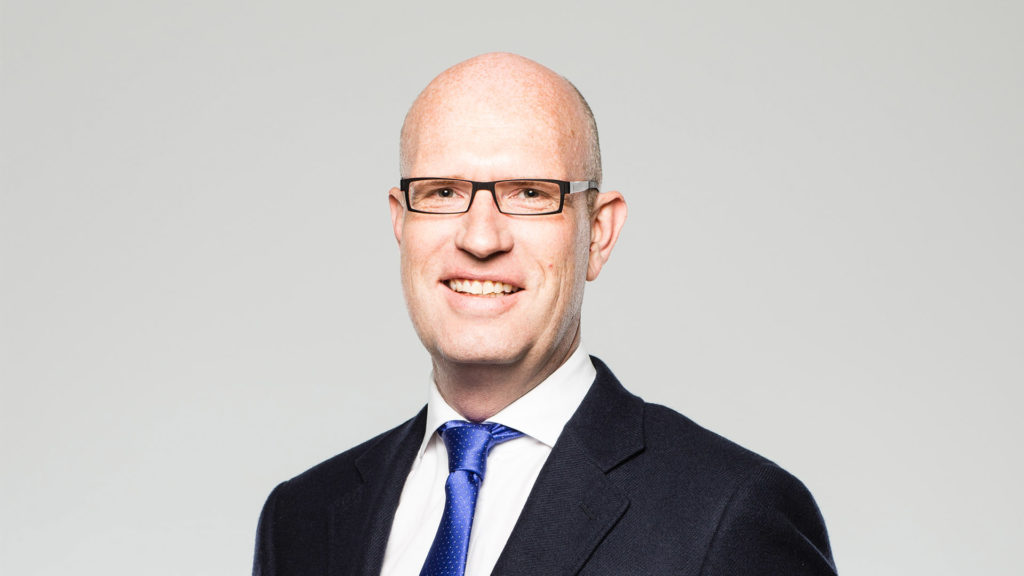 Über Dirk Filbert – Executive Compensation Advisers